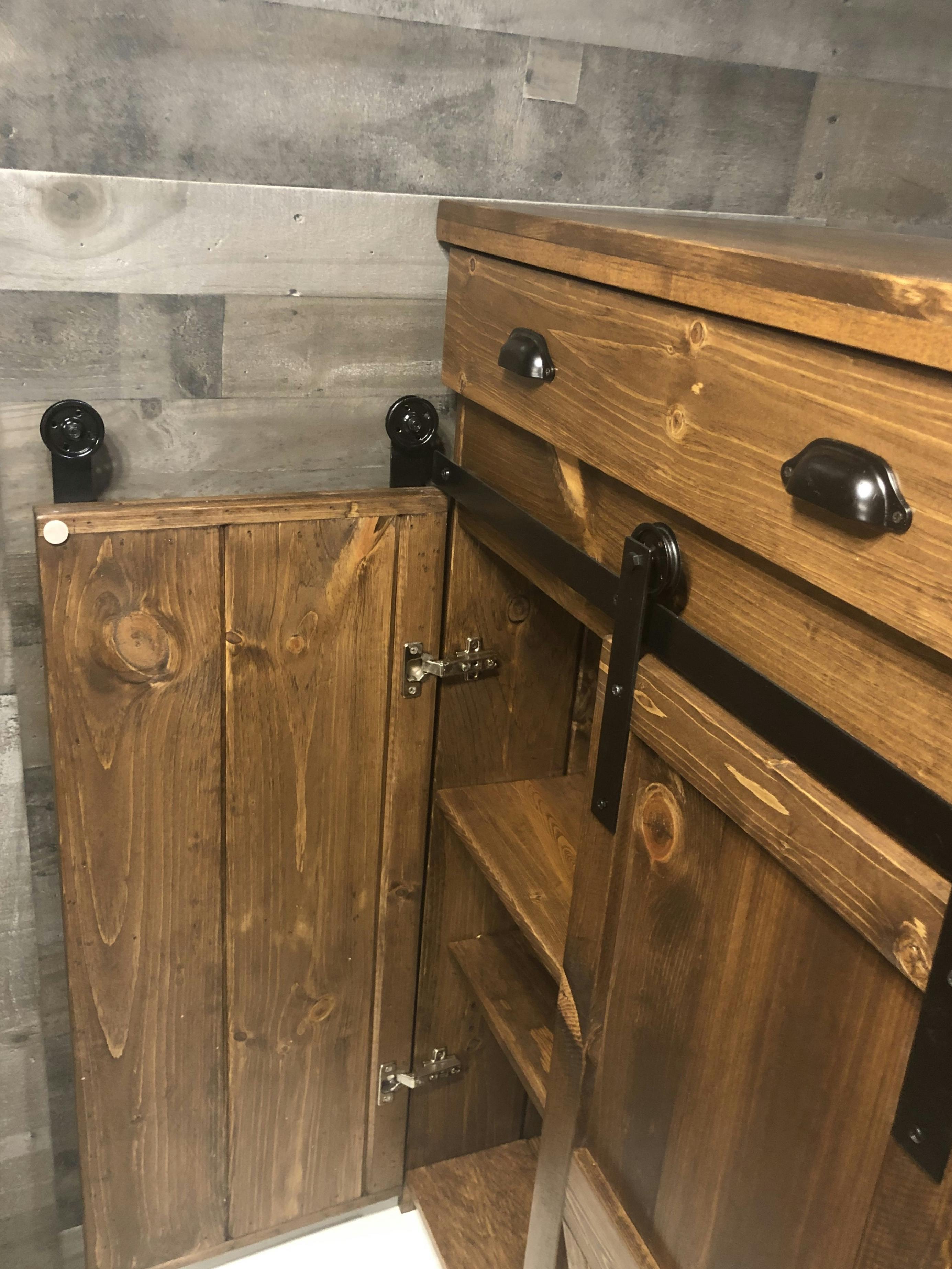 Rustic Farmhouse Woodworking